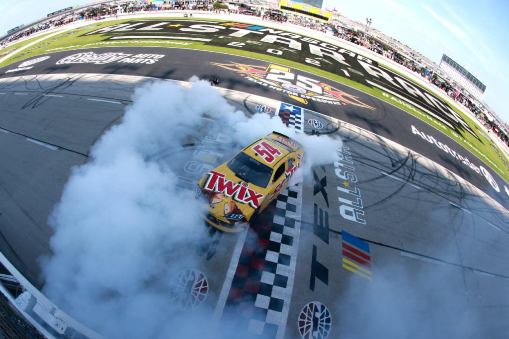 NASCAR | Xfinity Series: Kyle Busch alla vittoria numero 99 in Texas