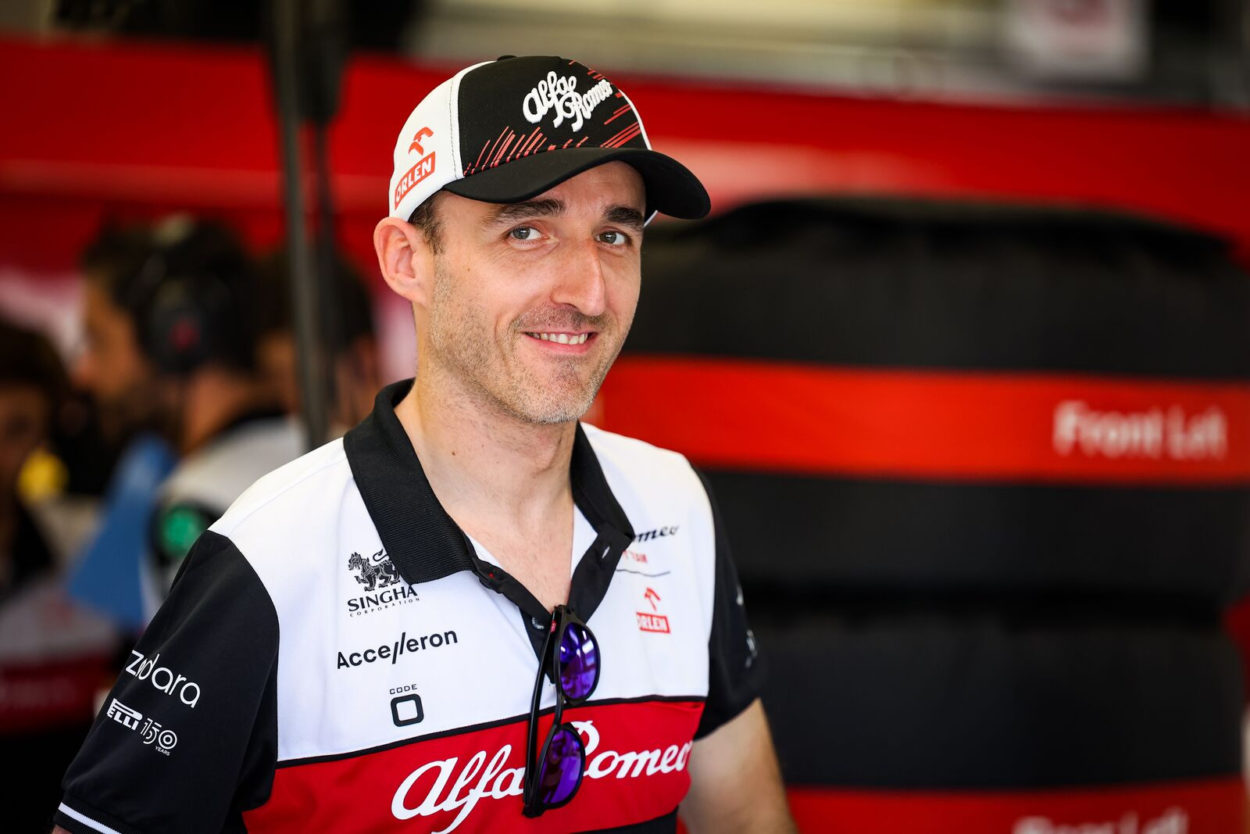 F1 | GP Abu Dhabi 2022, Kubica al volante della C42 nelle FP1 al posto di Zhou