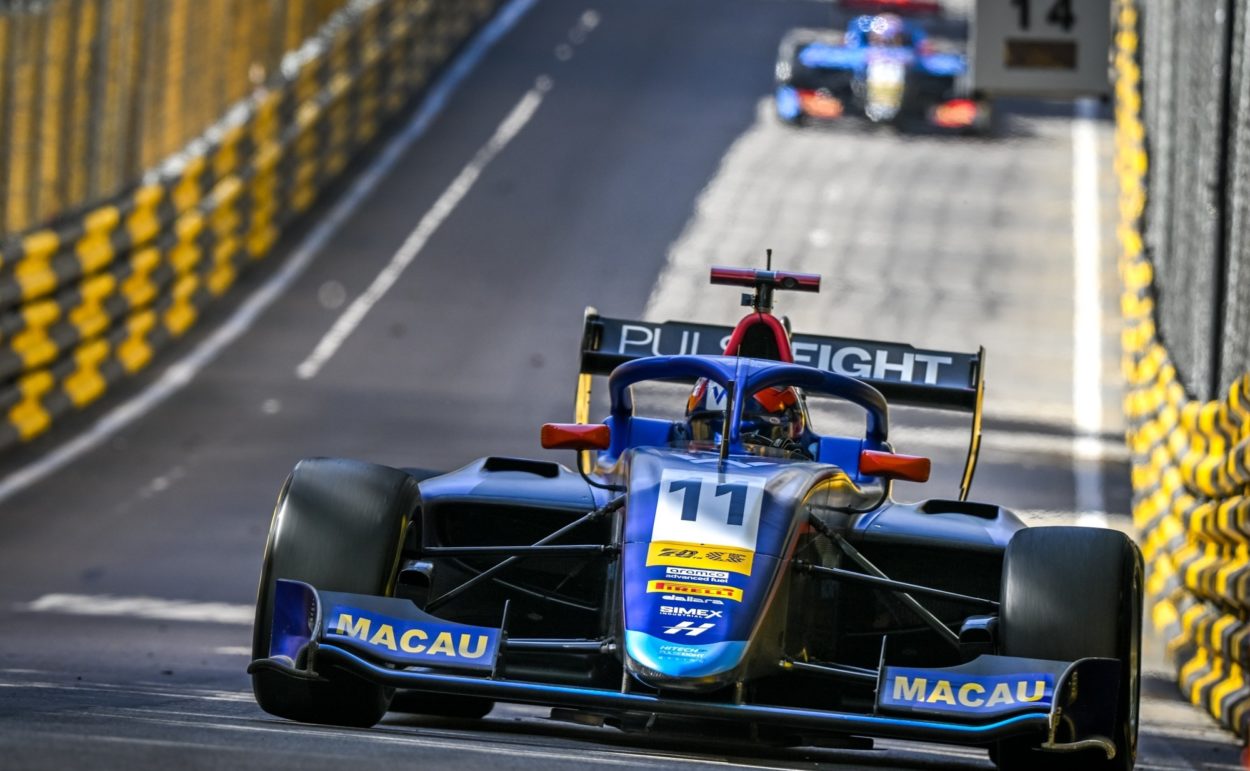 F3 | GP Macao 2023: Luke Browning domina la Qualifying Race