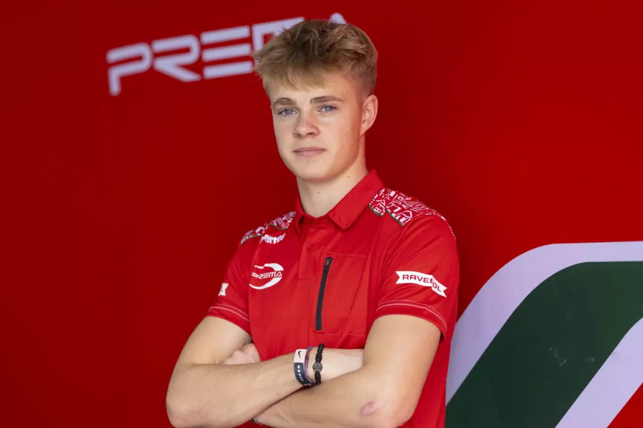 F4 | Tomass Stolcermanis firma con Prema per la stagione 2024