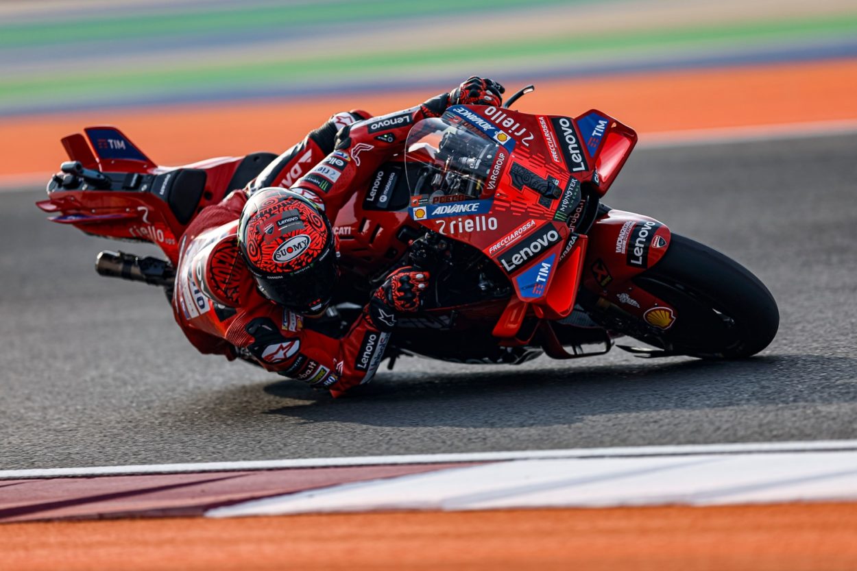 MotoGP | GP Qatar 2024, Gara: Francesco Bagnaia brilla nella domenica notte di Lusail