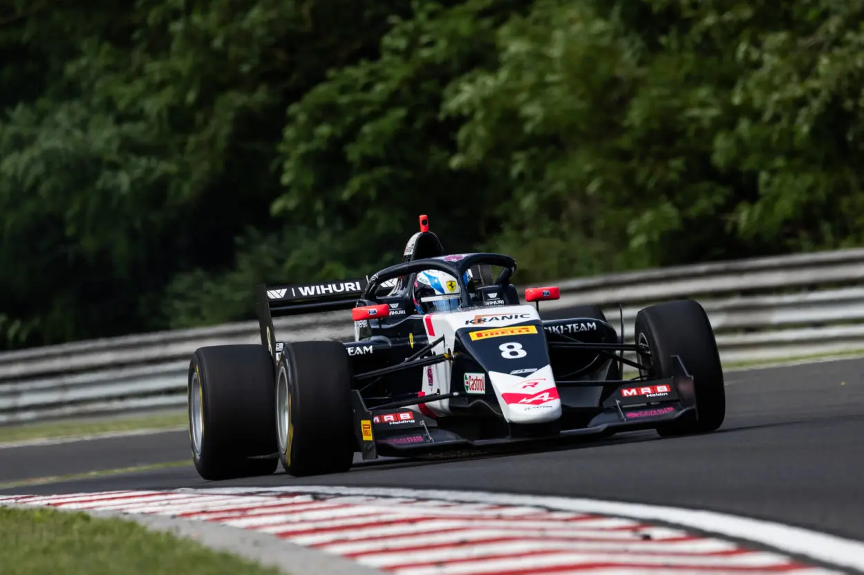 Formula Regional Europe | Hungaroring 2024: Tuukka Taponen beffa David ...