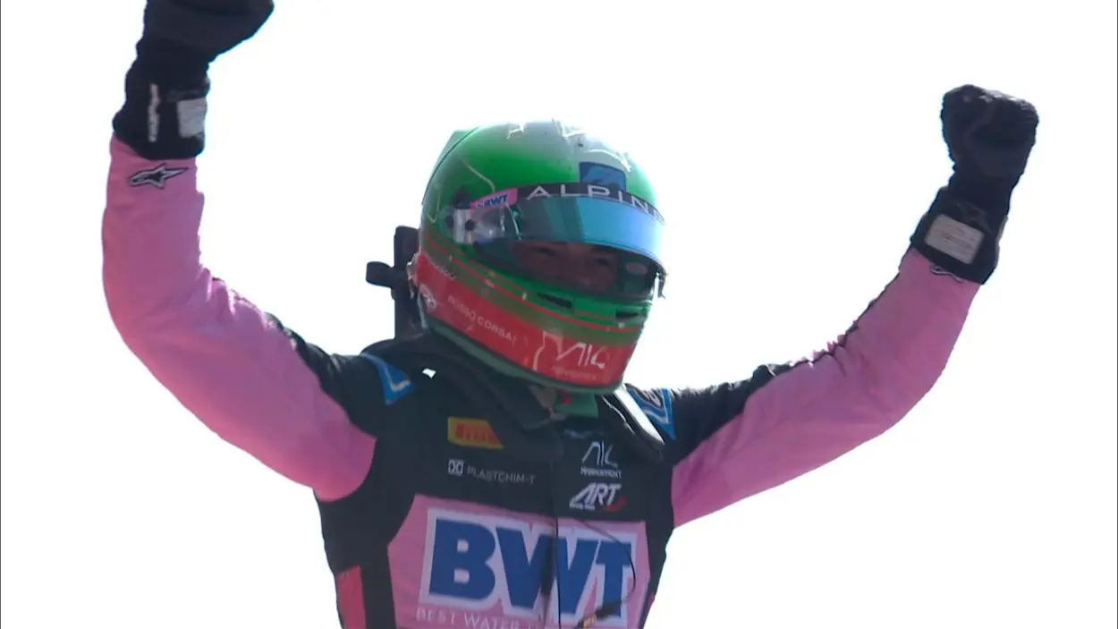 F3 | GP Austria 2024, Sprint Race: Tsolov regola Stenshorne e Mansell ... F3 | GP Austria 2024, Sprint Race: Tsolov regola Stenshorne e Mansell ...