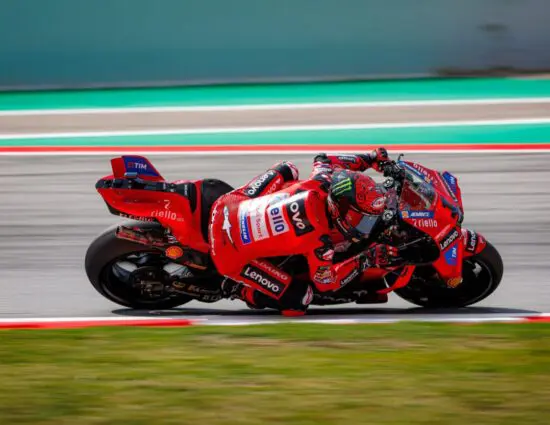 MotoGP | GP Barcellona 2024, Gara Sprint: Francesco Bagnaia vince e tiene aperti i giochi per il ...