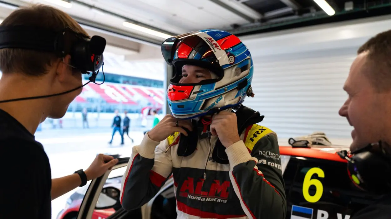 TCR Spain | Pre-Season Valencia 2025, Gara 1: Volt in scioltezza fa sua ...