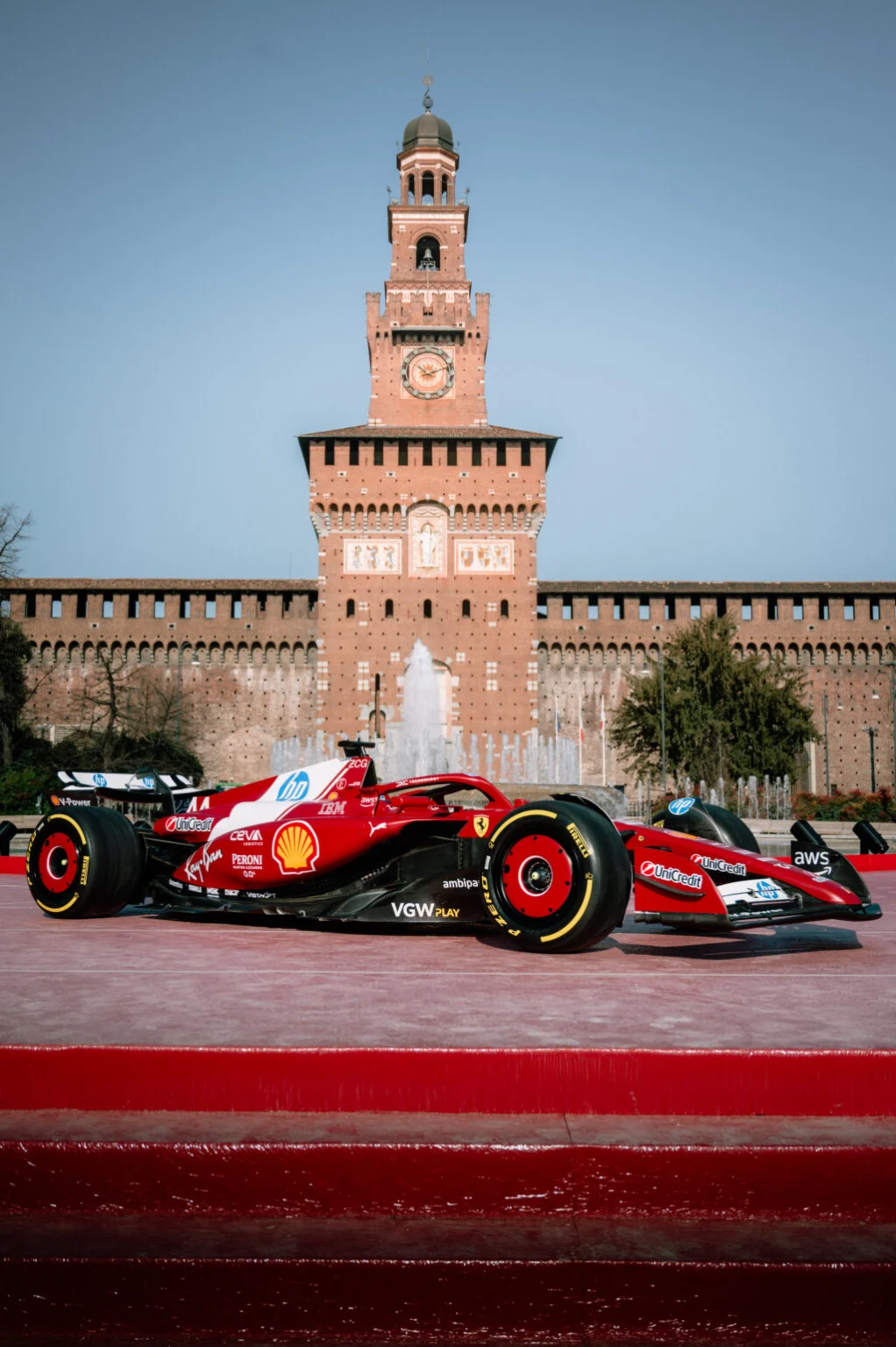 F1 | Ferrari a Milano, la gallery con le immagini della festa di Piazza ...