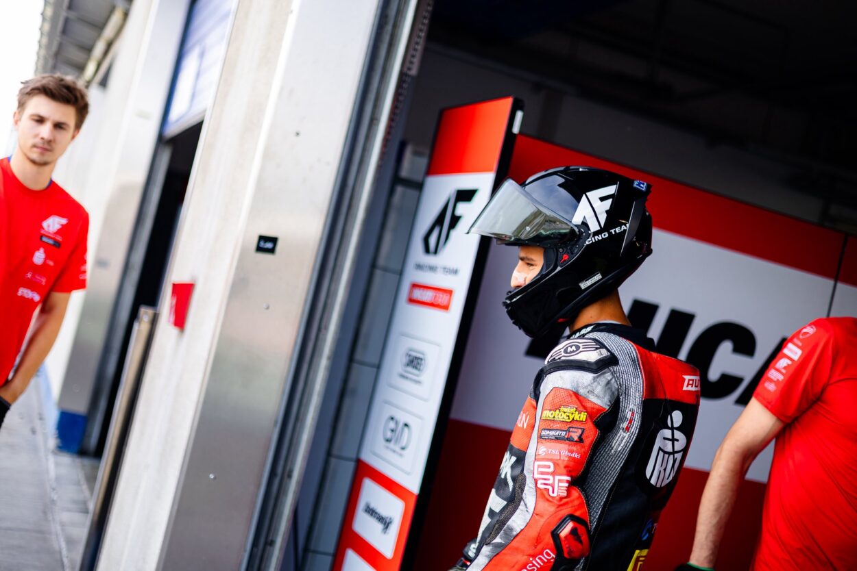 SSP | Round Ungheria 2025: EAB Racing Team sceglie Daniel Blin al posto di Harrison Voight